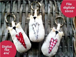 ITH Heart Key Fob Embroidery Design | EmbroideryDesigns.com